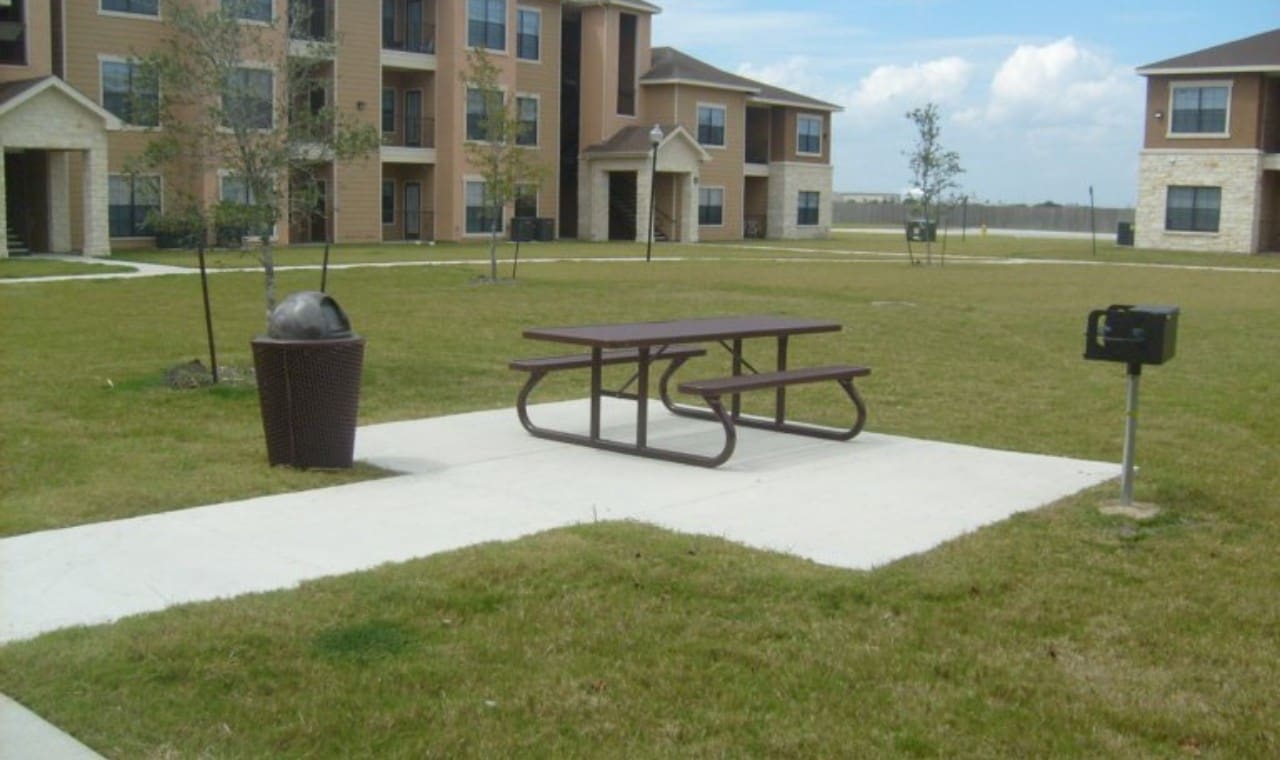 Navigation Pointe - Merced Housing Texas